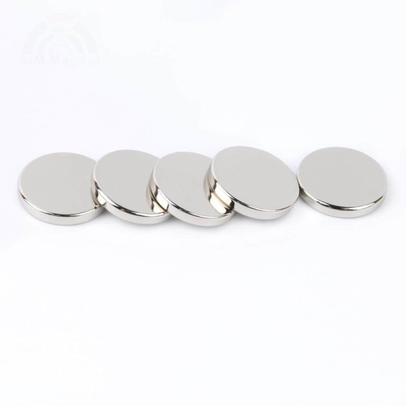 Hidden Magnets » Richarms