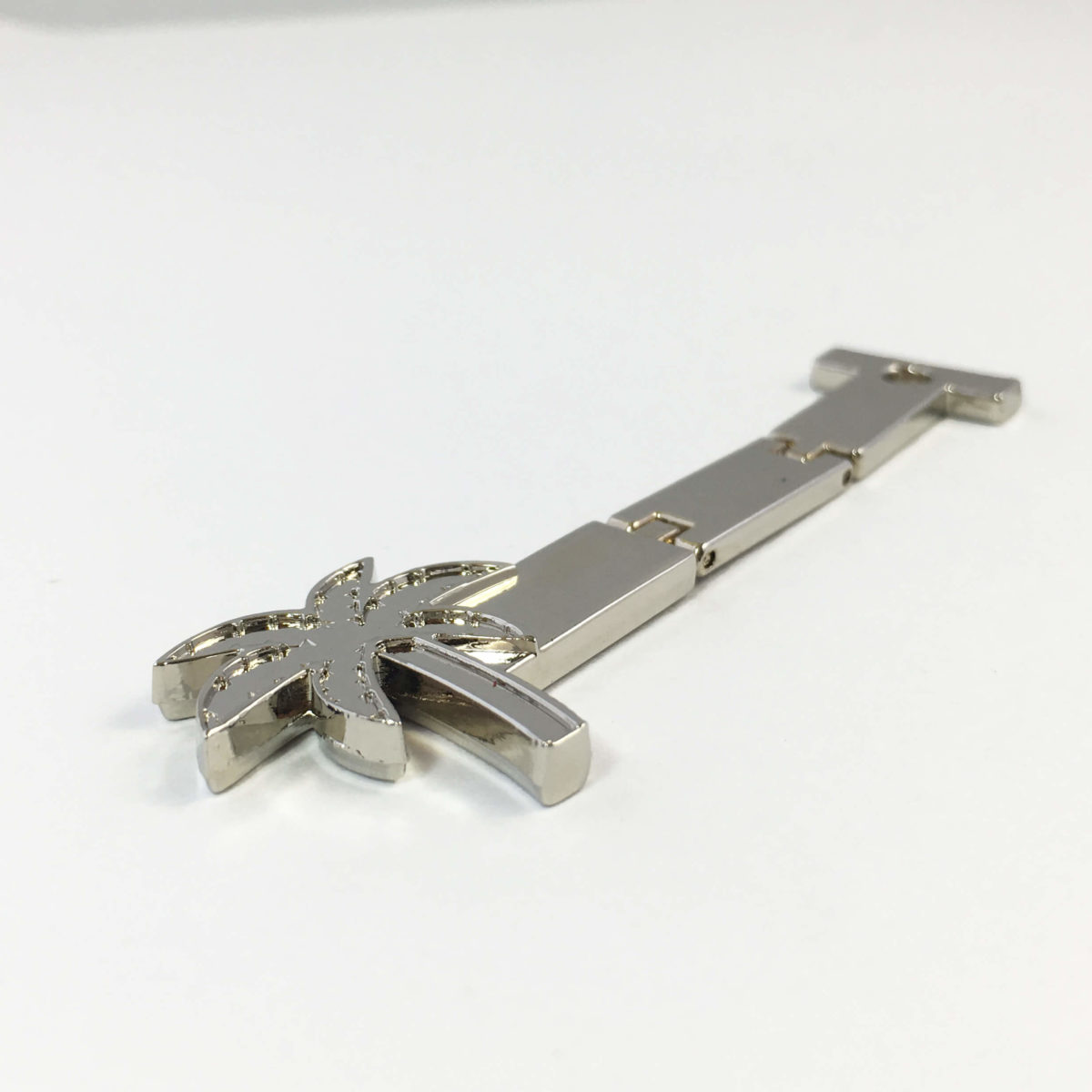 Tree-Shaped 3-Fold Magnet Clasp – Zn Alloy & Iron